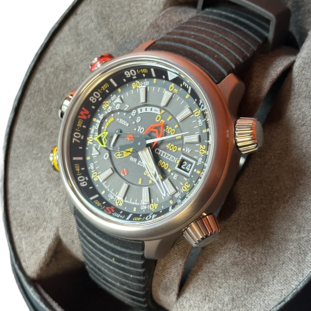 Citizen Promaster Altichron Eco Drive Super Titanium - Own4Less